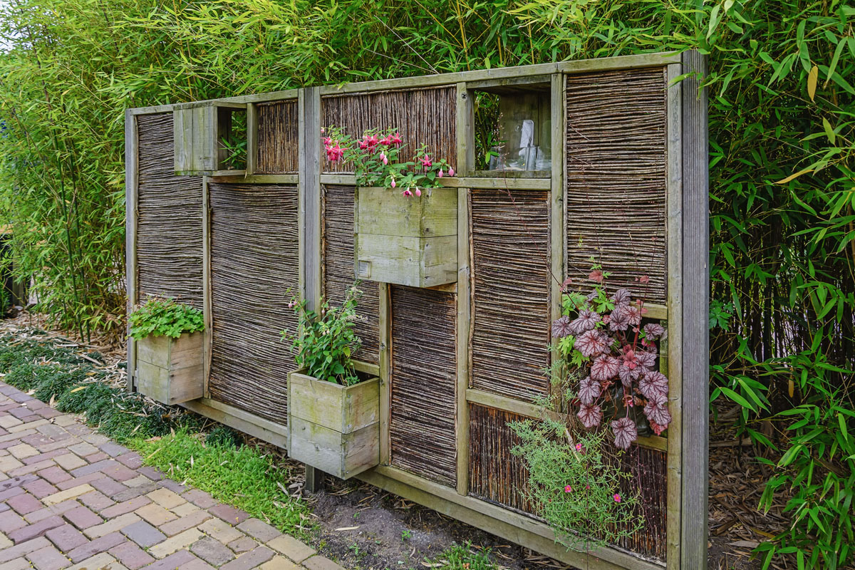 Side-passage makeovers - Landscape Contractor