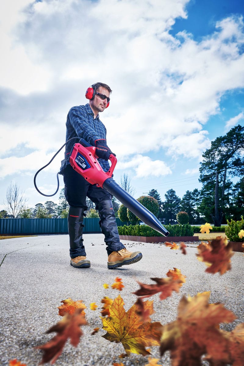 Honda lawn and garden power equipment - Landscape Contractor