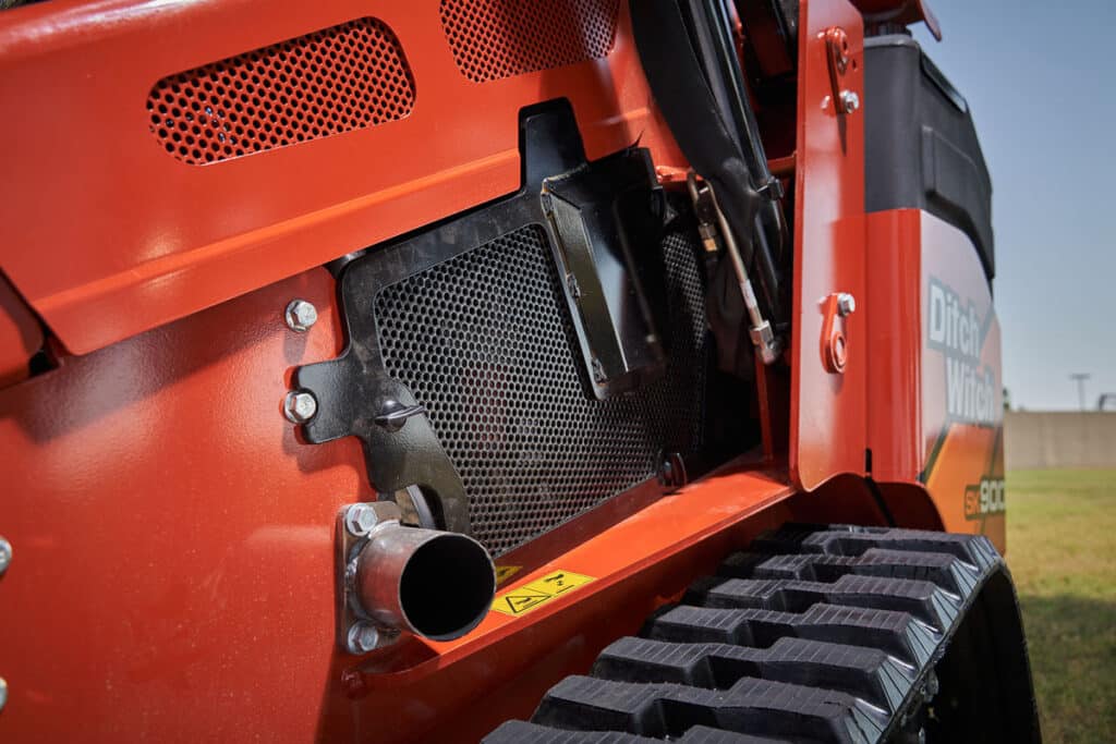 Ditch Witch SK900 mini skid steer - Landscape Contractor