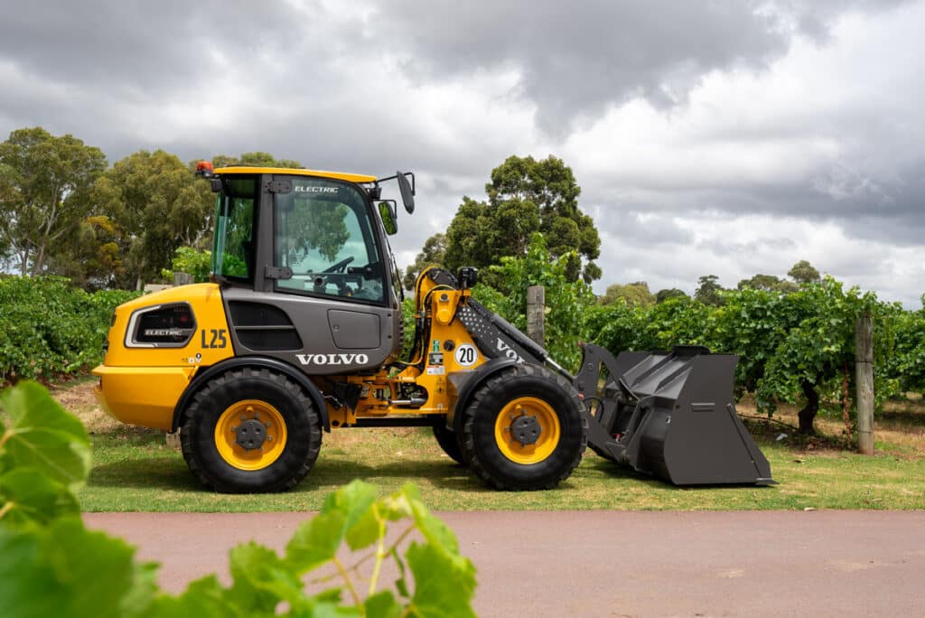 The Volvo L25 Electric Wheel Loader - Landscape Contractor